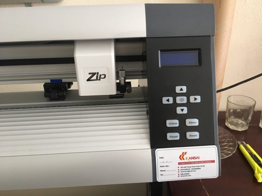 MÁY CẮT CHỮ DECAL ZIPCUT MK630 (KHÔNG CÓ ĐỊNH VỊ) — Công ty CPTM Sản xuất Kansai